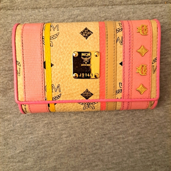 MCM | Bags | Euc Mcm Visetos Trifold Wallet | Poshmark